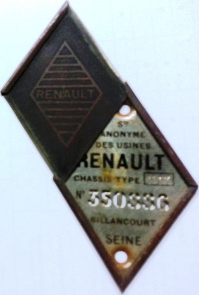 Les Renault d'avant guerre : Plaques constructeur "coulées"... et les autres