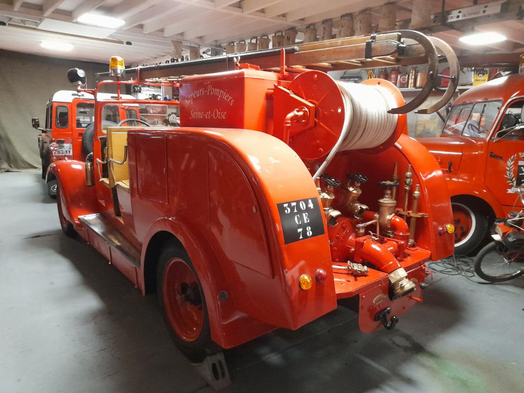 Les Renault D Avant Guerre AGC2 858845 Autopompe