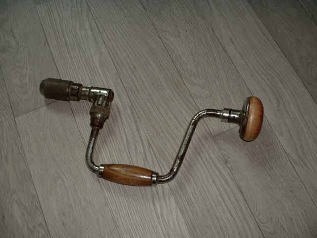 OUTILS ANCIENS - ART POPULAIRE :: vastringue et vilebrequin