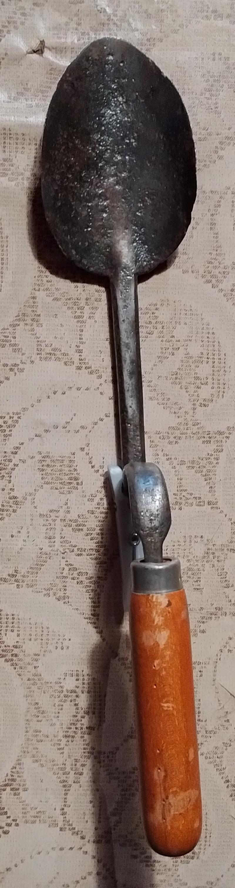 OUTILS ANCIENS - ART POPULAIRE : Boutoir???