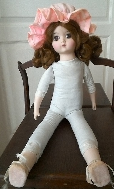 PAR AMOUR DES POUPEES : ISABELLE, 43 CM, 1984, MUNDIA