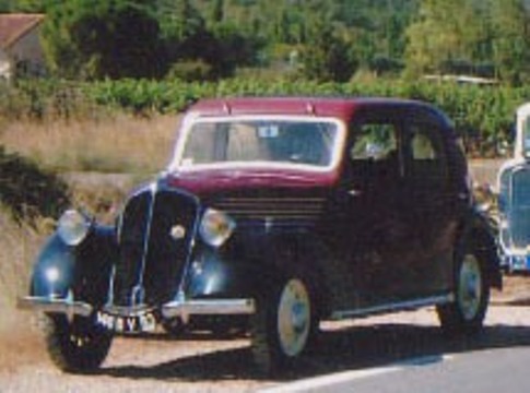 Les Renault d'avant guerre : ADC1 761936 Berline Grand Luxe F.15330 - 1936