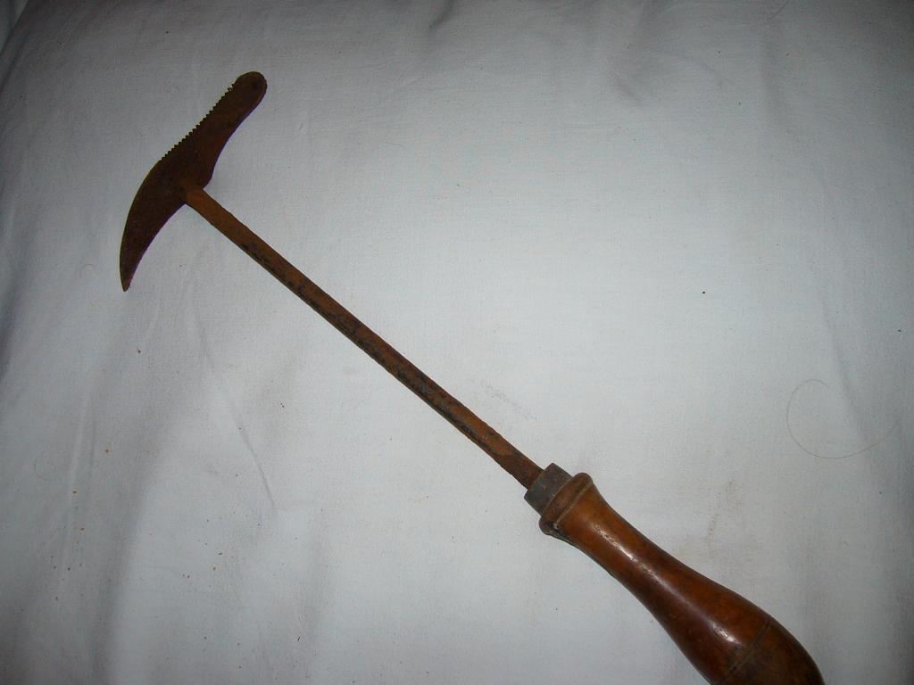 OUTILS ANCIENS - ART POPULAIRE :: a quoi sert cet outil