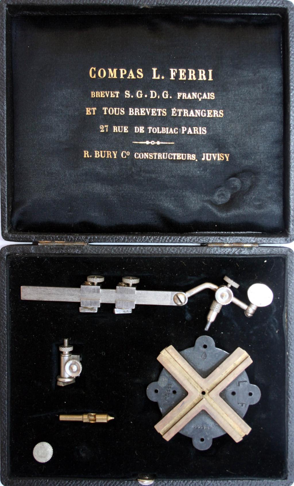 OUTILS ANCIENS - ART POPULAIRE : TRACEUR D'ELLIPSES