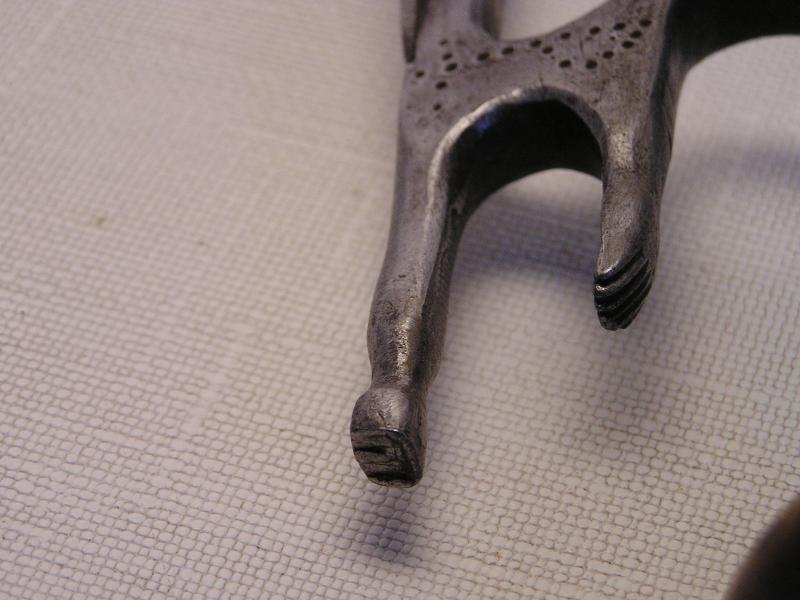OUTILS ANCIENS - ART POPULAIRE :: Boutoir de sabotier