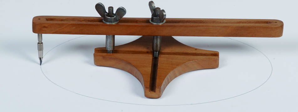 OUTILS ANCIENS - ART POPULAIRE :: TRACEUR D'ELLIPSES
