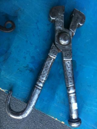 OUTILS ANCIENS - ART POPULAIRE :: étau de serrurier (collection michel ...