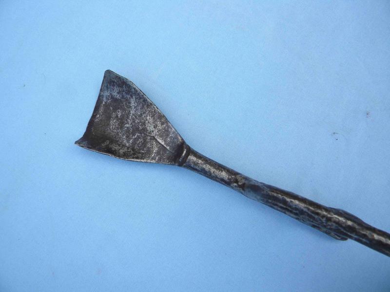 OUTILS ANCIENS - ART POPULAIRE : BOUTOIR