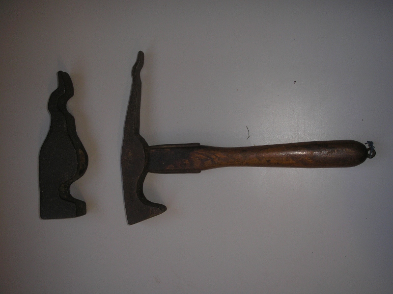 OUTILS ANCIENS - ART POPULAIRE : Marteaux anglais, dit 'butter firkin ...